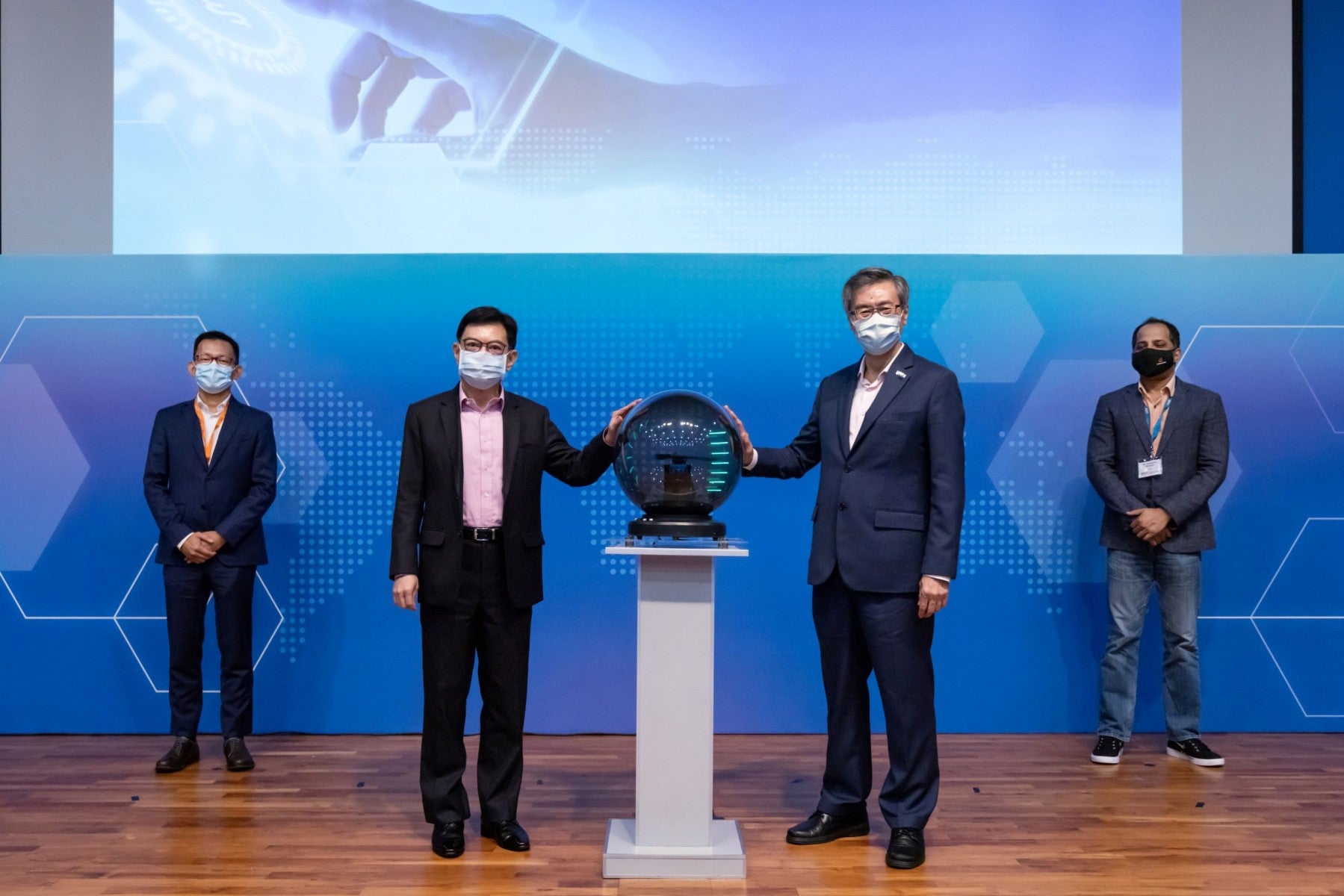 Fincubator - NUS - AIDF